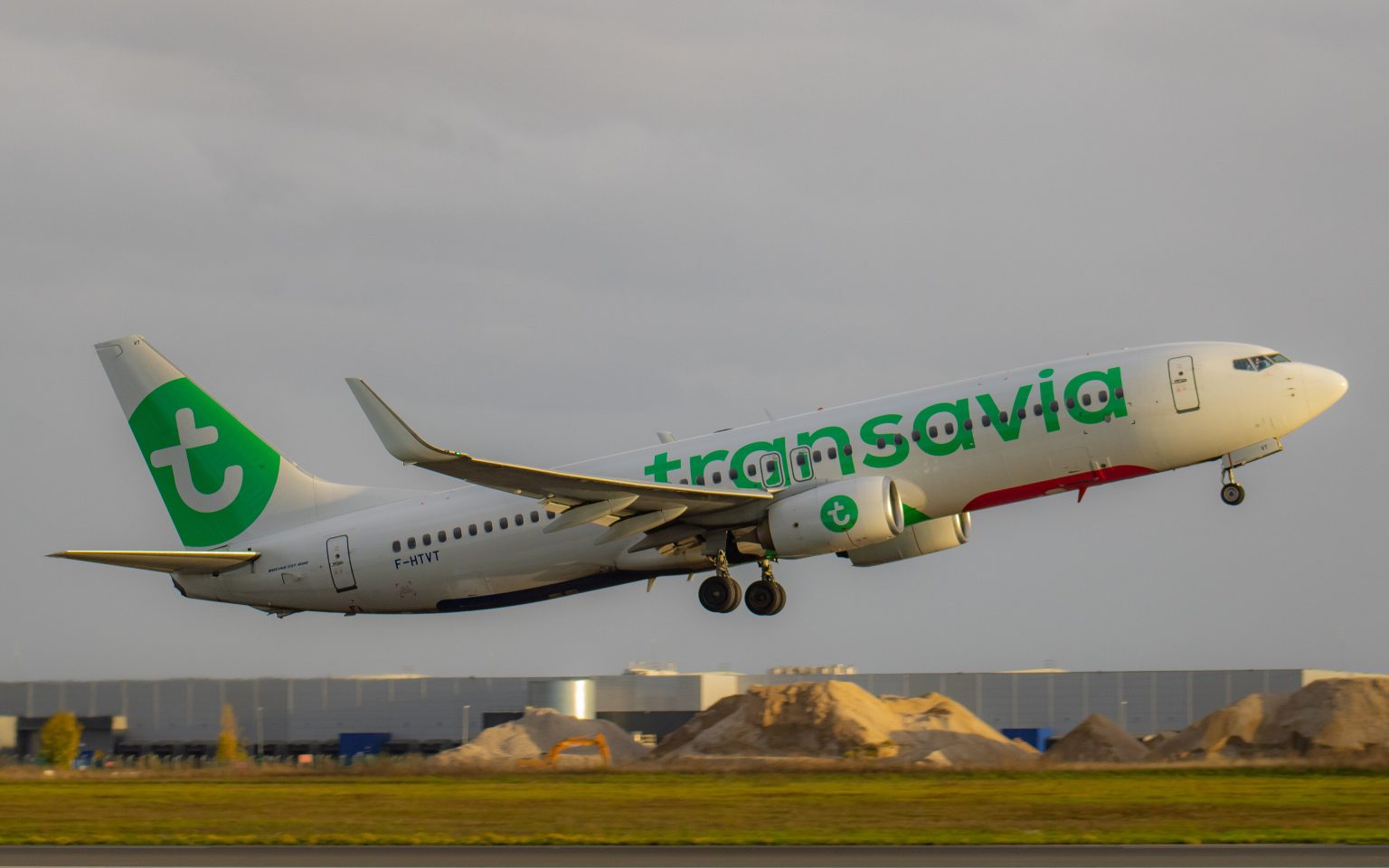 Transavia Flight Kittila to Paris Declares Emergency - The Aviation Hub
