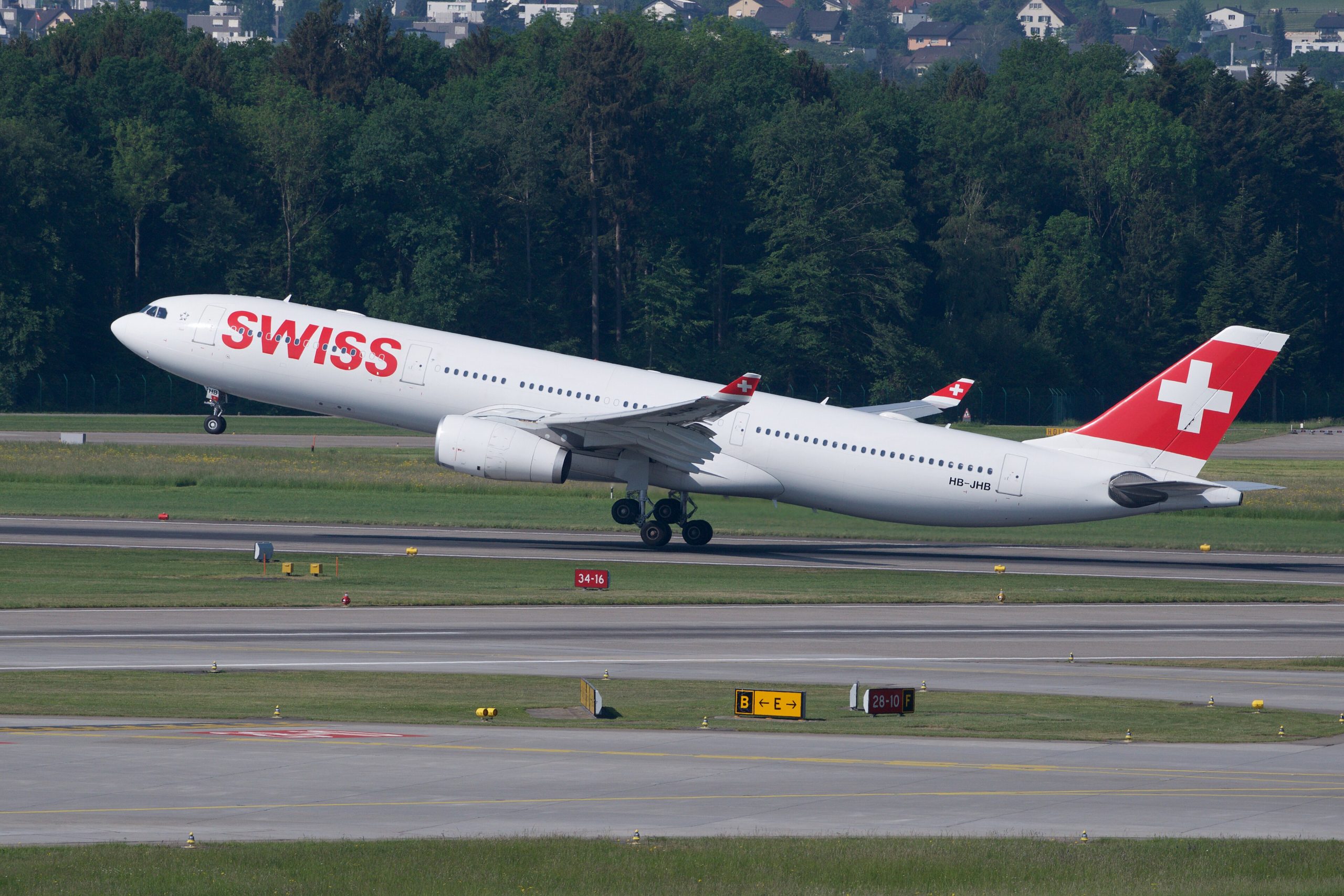 SWISS Flight To Mumbai Makes U-Turn Back to Zurich - The Aviation Hub